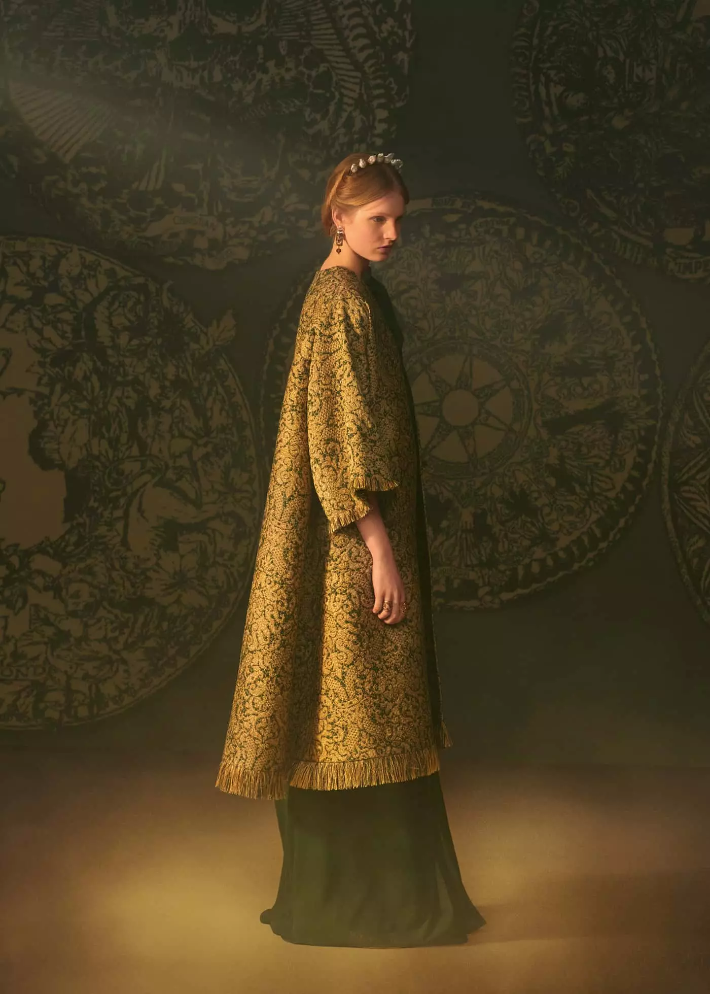 Високата мода на Диор, пролетта ’21 го слави универзумот со колекција на тема Тарот 4276_41