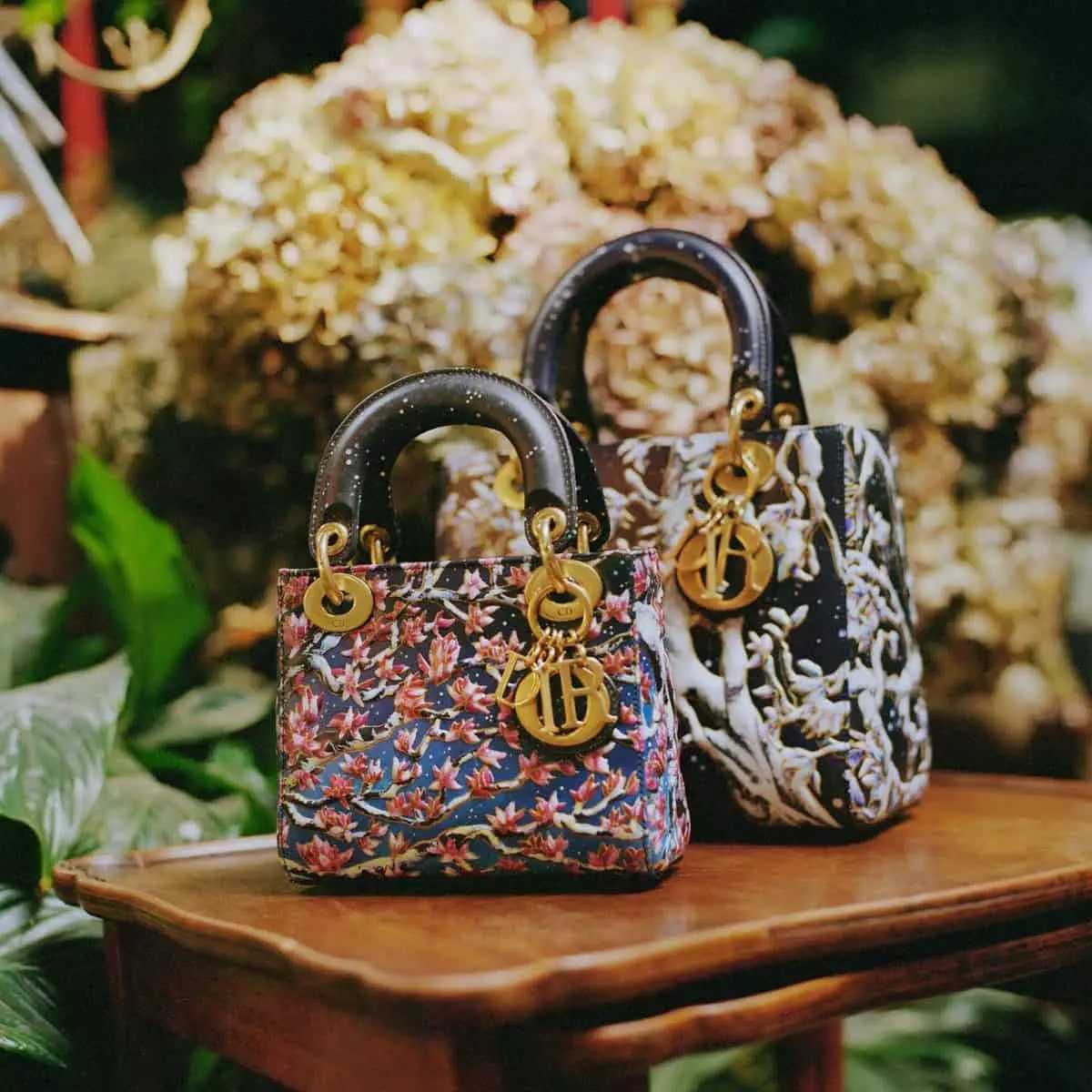 Dior avalikustab oma Lady Bag Artist sarja neljanda väljaande 43323_12