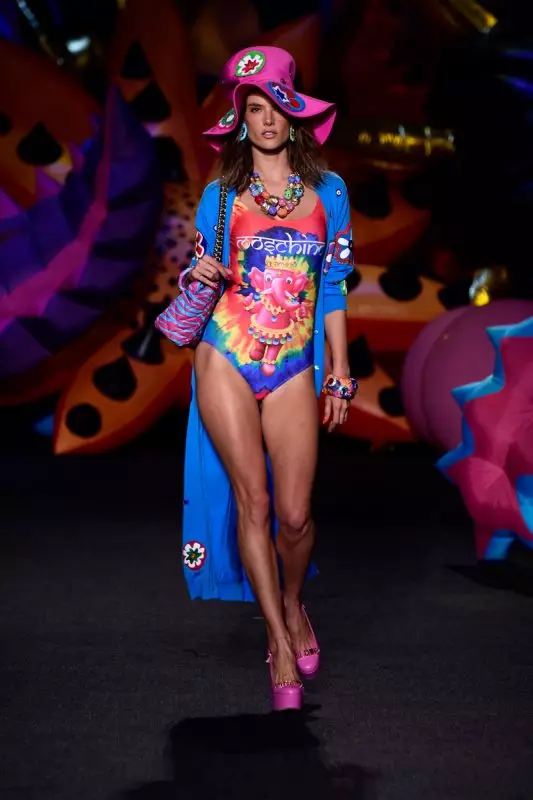 Moschino ၏ LA Runway Show အတွက် The Stars ထွက်လာသည် 43564_30