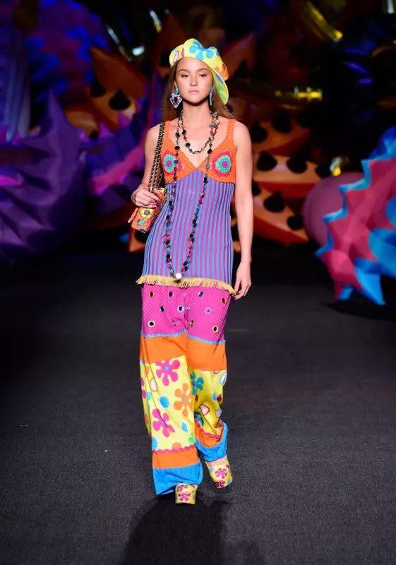 Жылдыздар Moschino's L.A. Runway Show үчүн чыгышат 43564_48