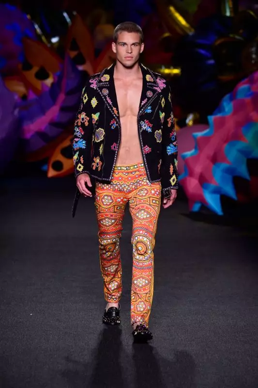 Жылдыздар Moschino's L.A. Runway Show үчүн чыгышат 43564_64