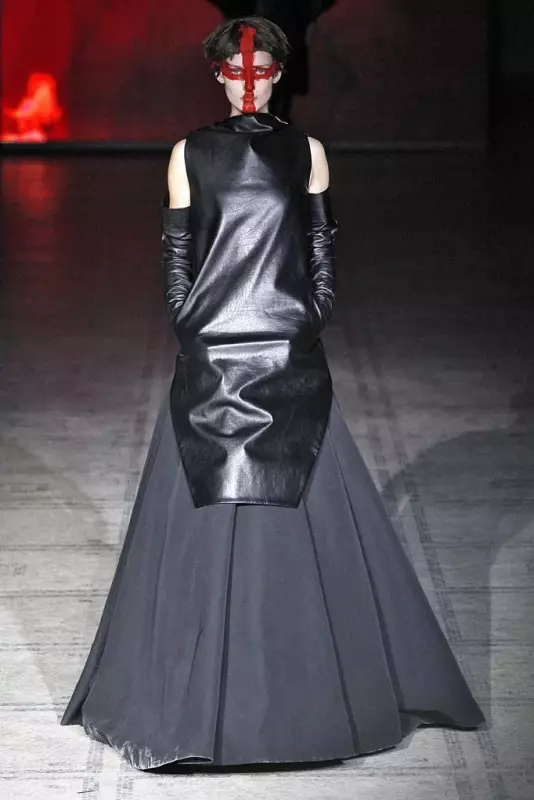 Gareth Pugh syksyllä 2015 44404_15