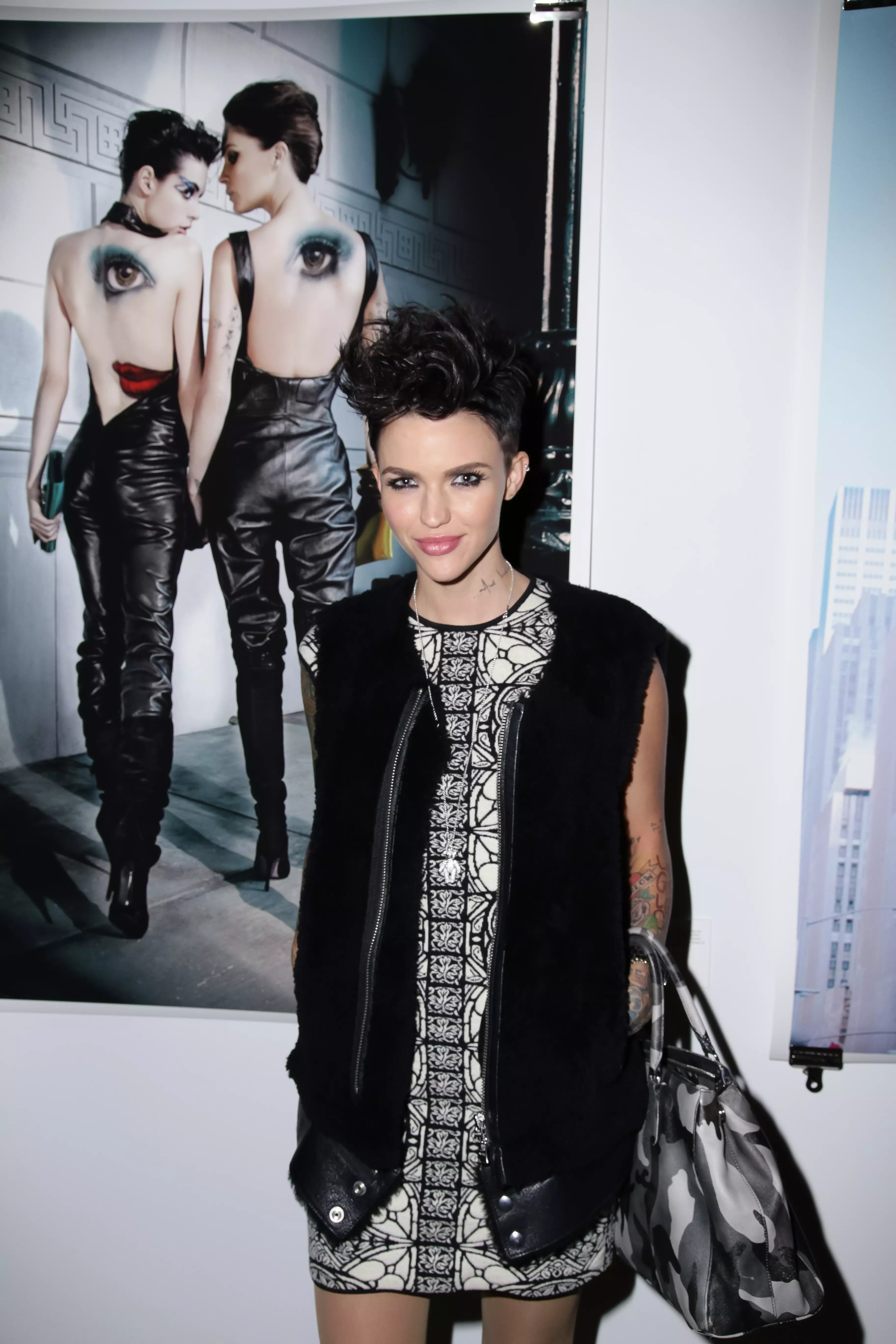 Raundi ya Kila Siku: Ruby Rose Fronts Denim & Supply Ralph Lauren, Jinsi Yves Salomon Alibadilisha Biz Yake