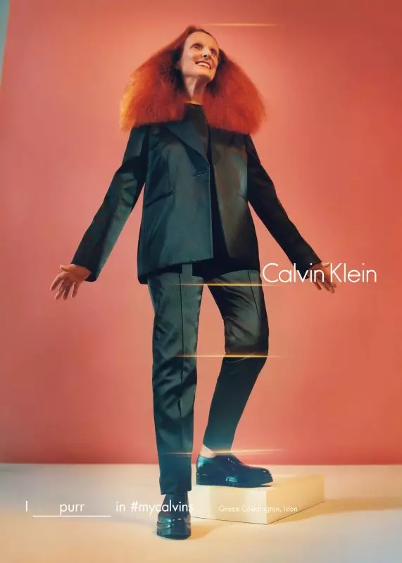 ແຄມເປນໂຄສະນາຂອງ Calvin Klein's Fall 2016 ທີ່ມີ Grace Coddington, Young Thug, Kate Moss, Bella Hadid ແລະອື່ນໆອີກ. 45426_4