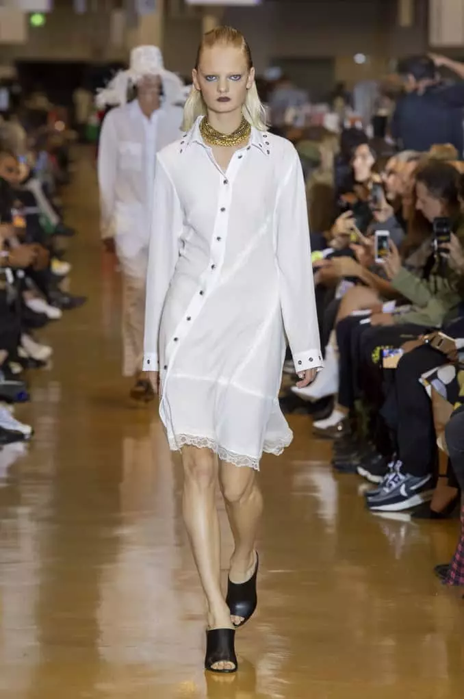 София Ачавалдын толук жазгы 2020 Париж мода жумалыгынын күндөлүгү 45799_16