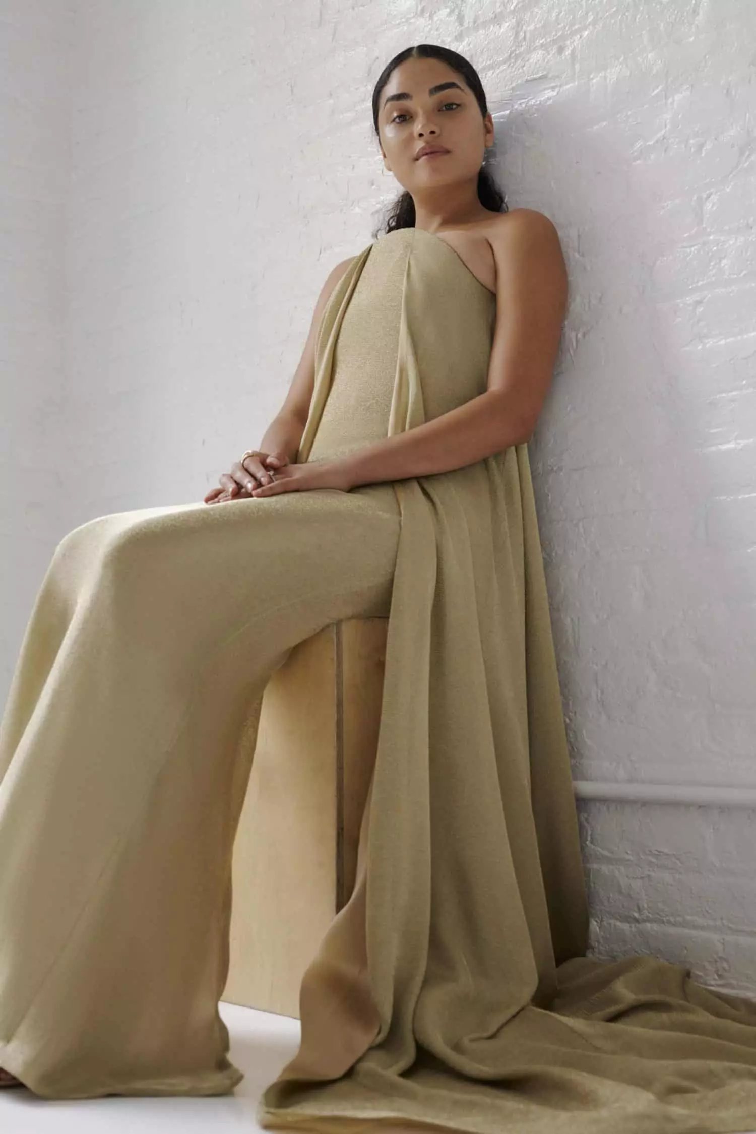 Brittany O'Grady Li Ser Yekem NYFW, Obsessions Fashion, Û Styling Projeya Dawî ya Bergdorf Goodman 457_3