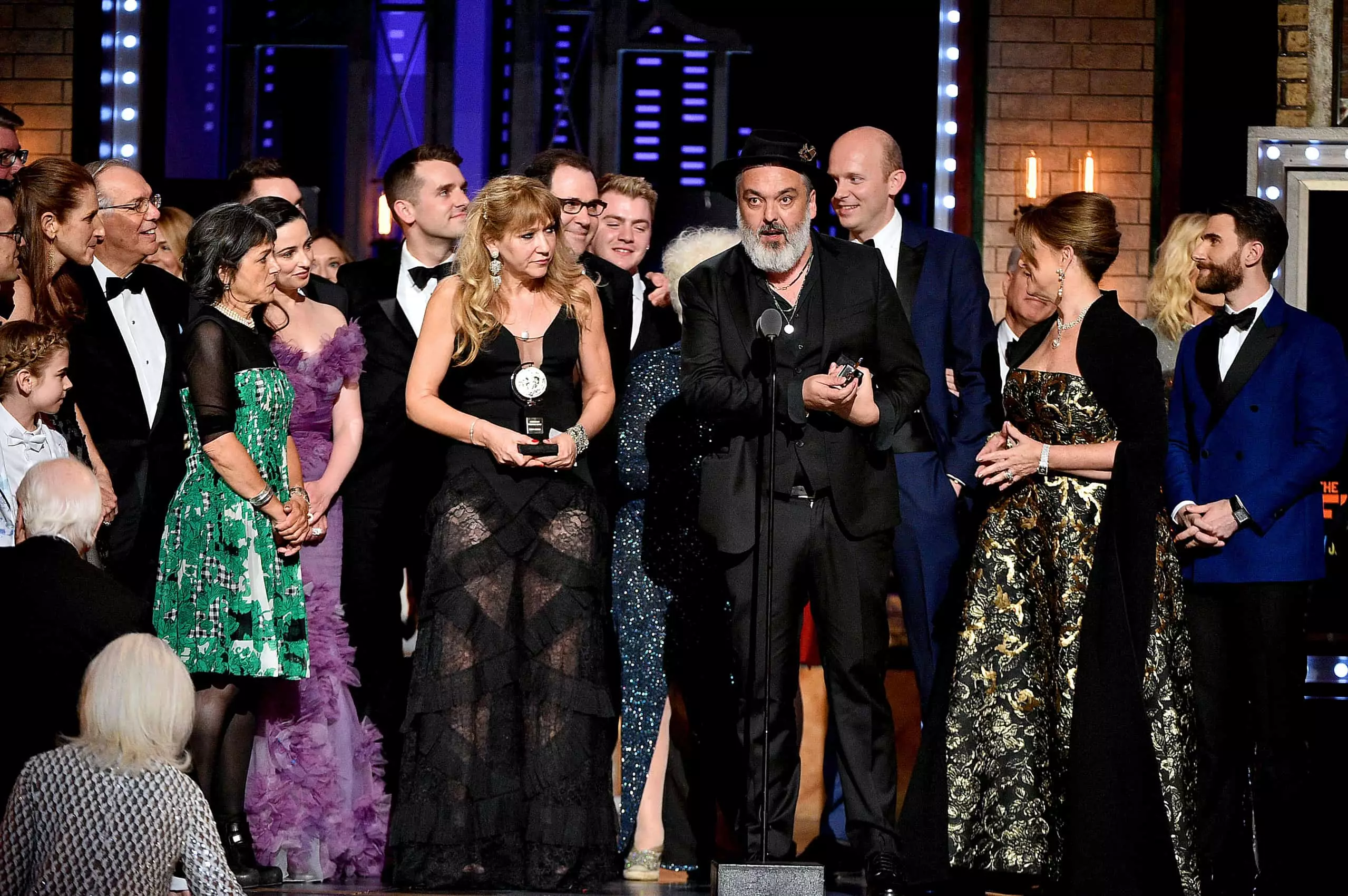 Tony Awards slaví to nejlepší z Broadwaye, nový šéfredaktor Esquire 46079_4