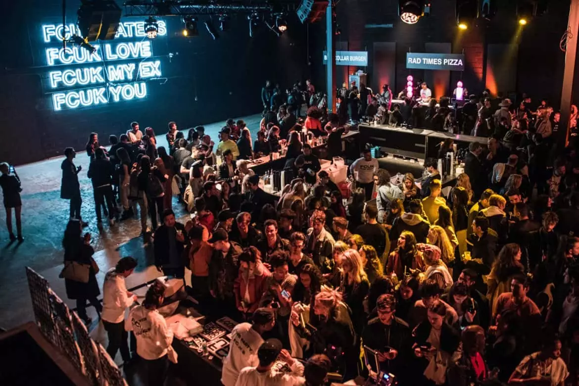 French Connection veranstaltete eine Brooklyn Bash, um die Rückkehr von FCUK zu feiern