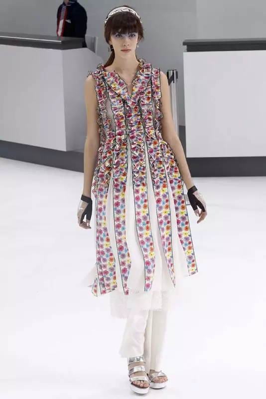 Chanel toma voo para a primavera de 2016 47148_66