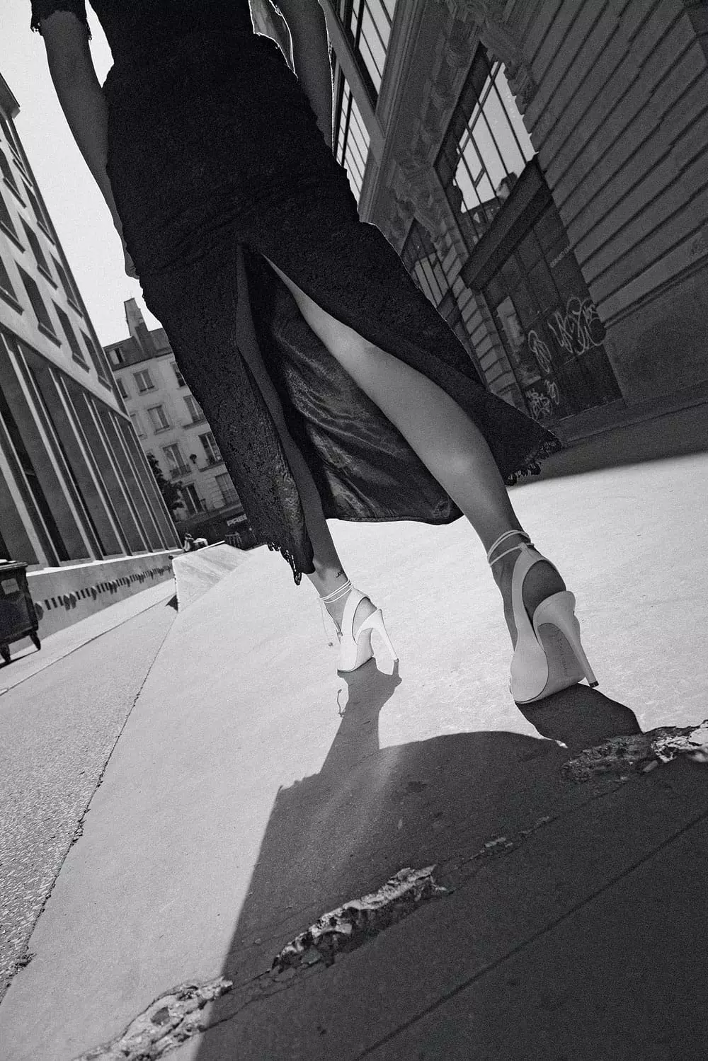 클로이 고셀린(Chloe Gosselin), 신발 디자인의 세계로 과감하게 발을 내딛다 4732_3