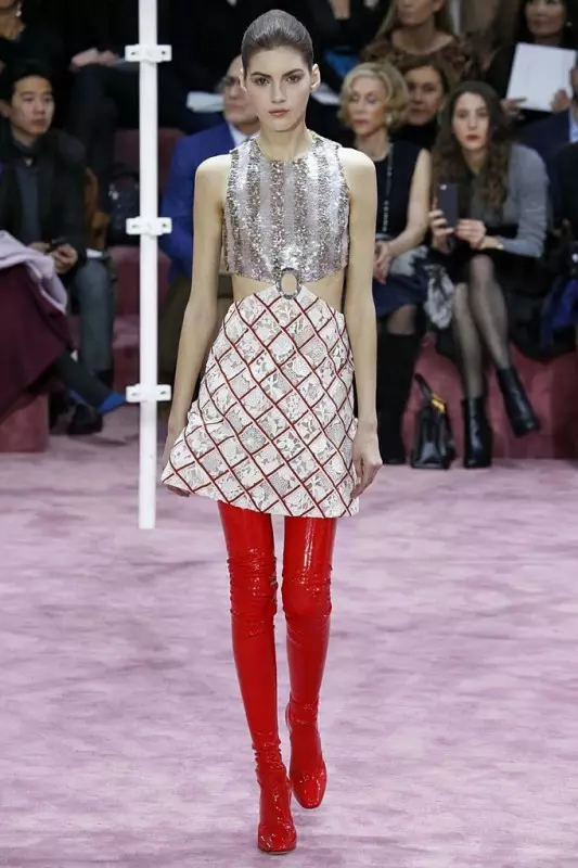 Dior Couture пролет 2015 година 47668_31