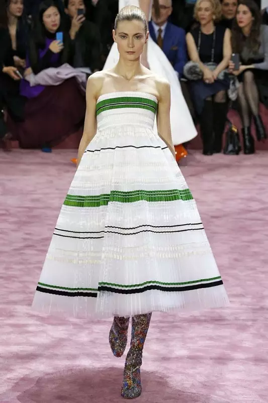 Dior Couture пролет 2015 година 47668_53