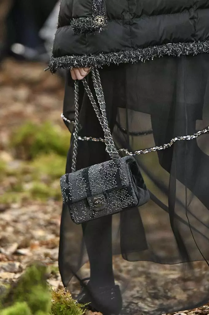 Lihat Semua Beg Baharu Dari Rancangan Chanel’s Fall 2018 47797_28