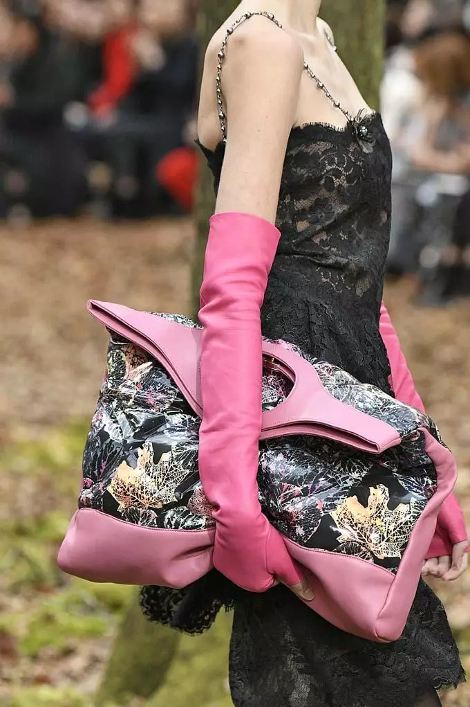 Lihat Semua Beg Baharu Dari Rancangan Chanel’s Fall 2018 47797_29
