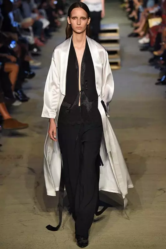 Givenchy Spring Chilimwe cha 2016 48282_13