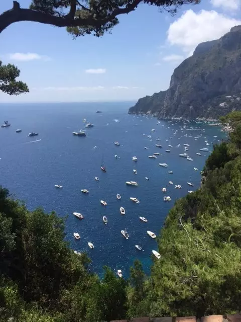 Wanderlusts, vol. 13: A aventura de Capri de Nicole Esposito 48401_17