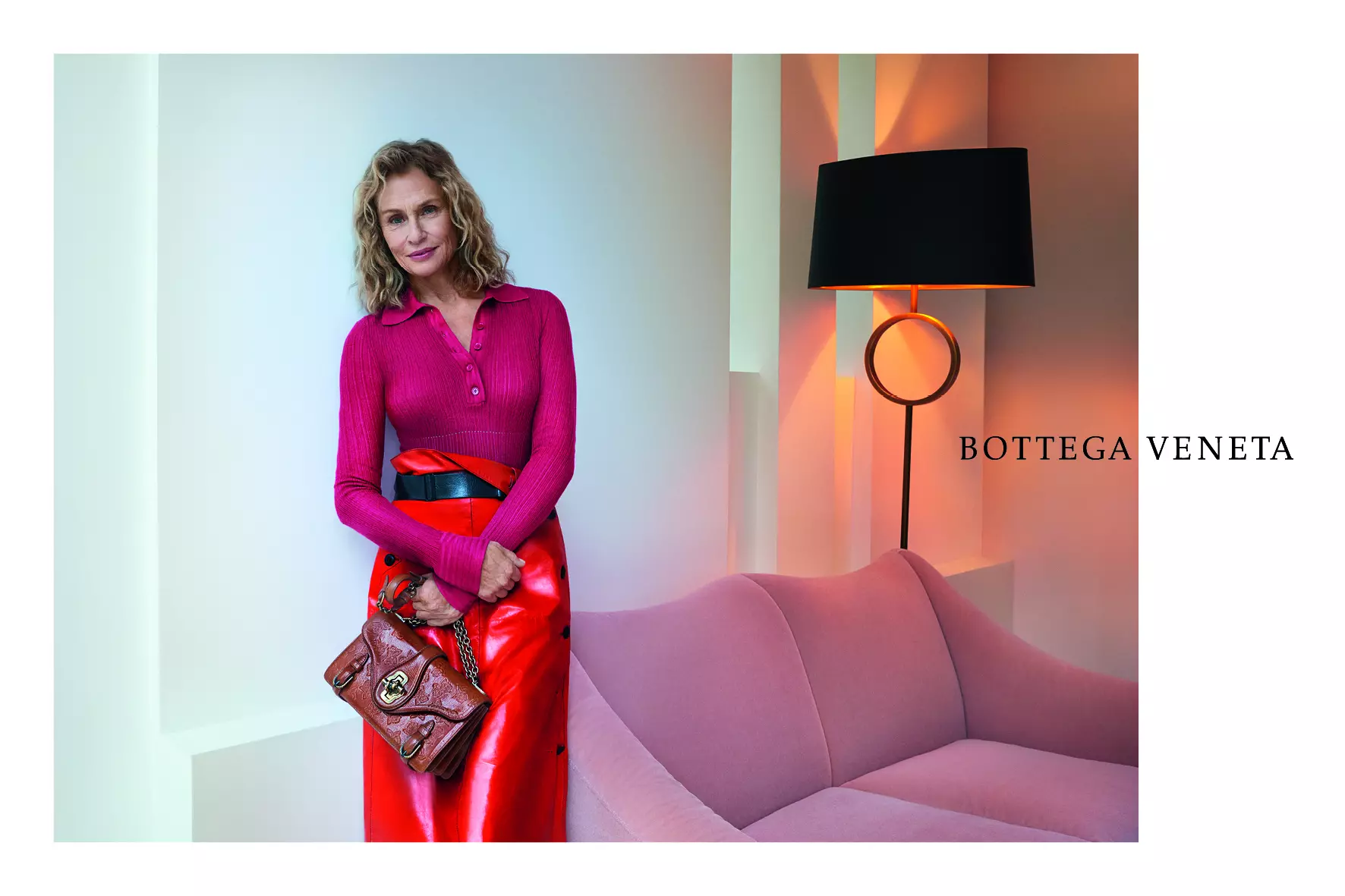 Лорен Хаттон возглавляет рекламную кампанию Bottega Veneta весна / лето 2017