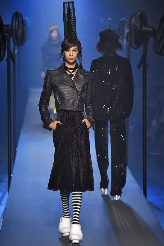 Jean Paul Gaultier Couture 2015 წლის შემოდგომა 50520_29