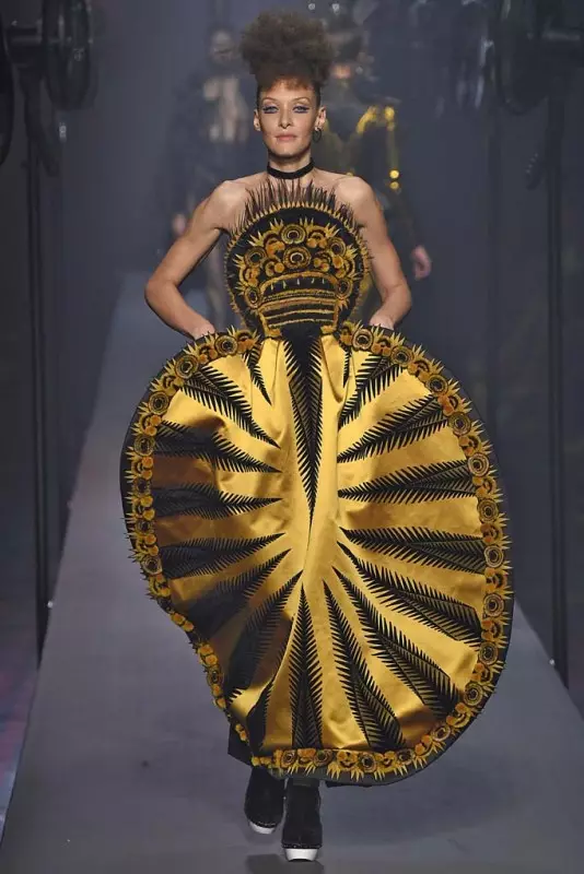 Jean Paul Gaultier Couture намар 2015 50520_58
