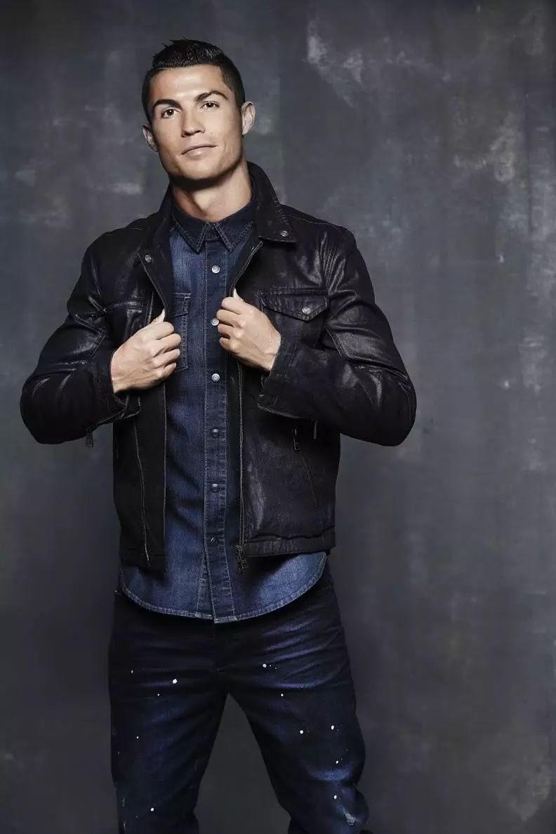 Cristiano Ronaldo o svoji novi liniji denim, Insta-Fame, Nogomet in še več! 51585_2