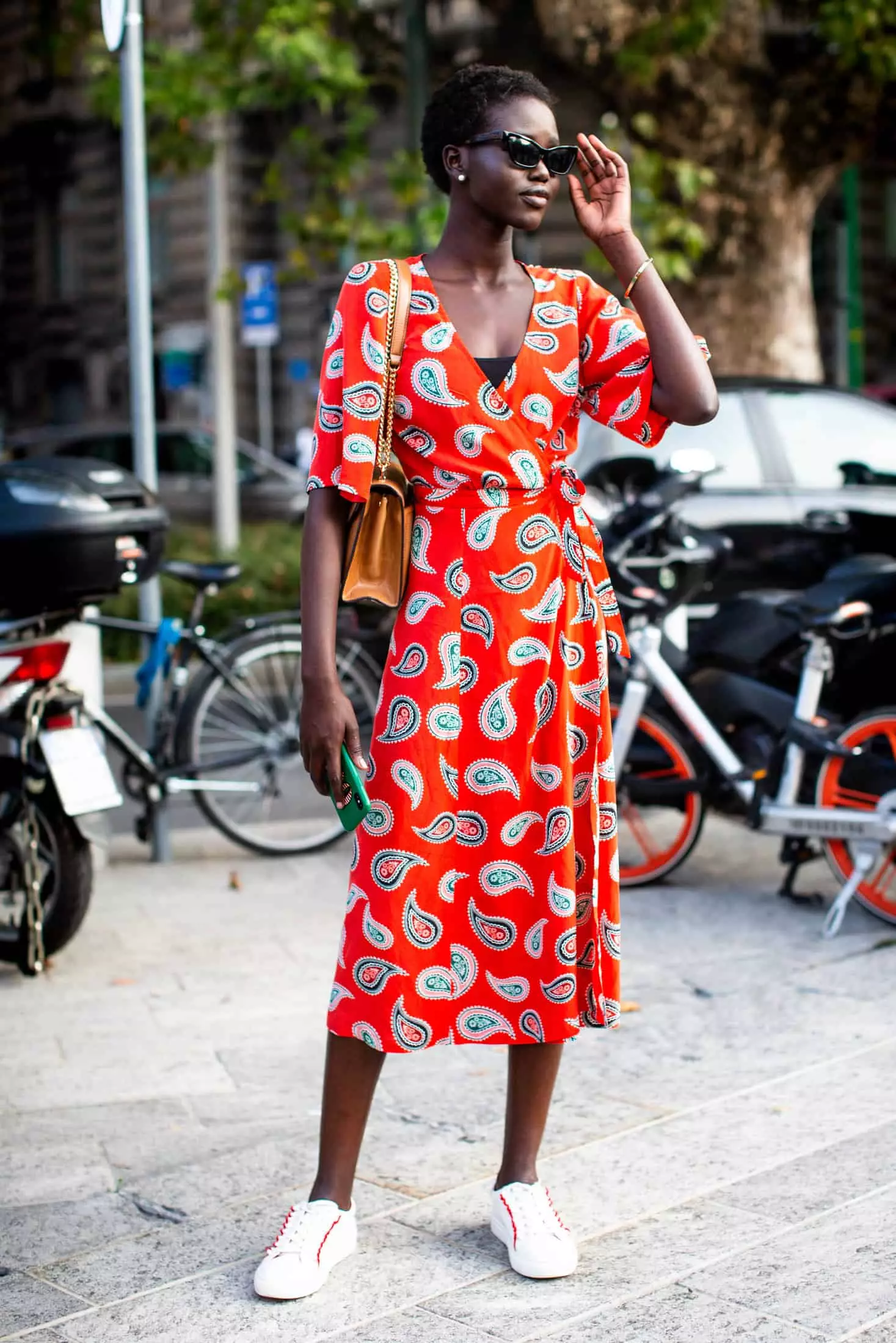 Zithunzi Zonse Zabwino Kwambiri Zamsewu Kuchokera ku Milan Fashion Week 53873_2