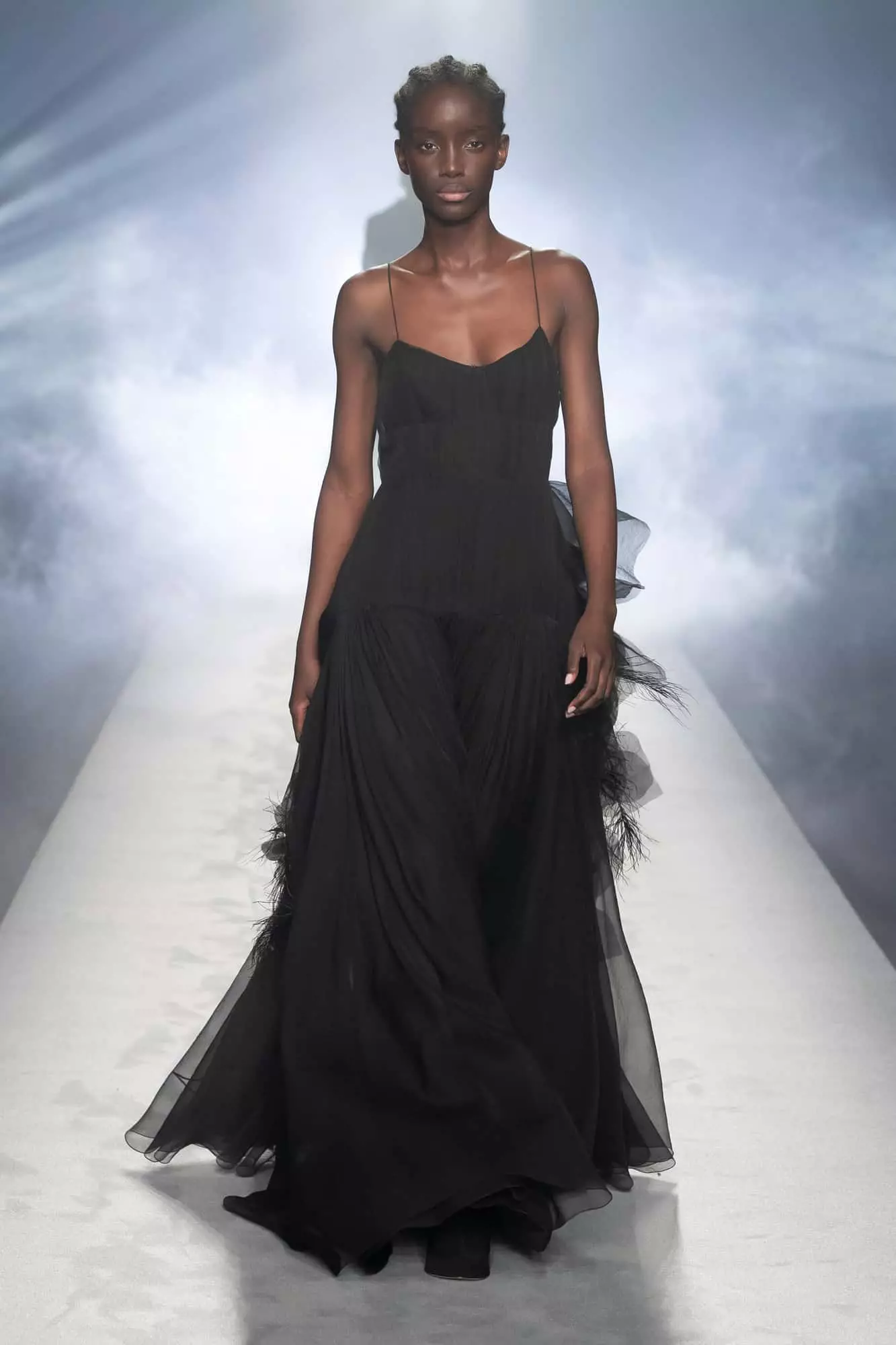 MFW iri pano! Alberta Ferretti Inoendesa Big Fall Energy Kutenda Kune Dramatic Silhouettes 5471_48