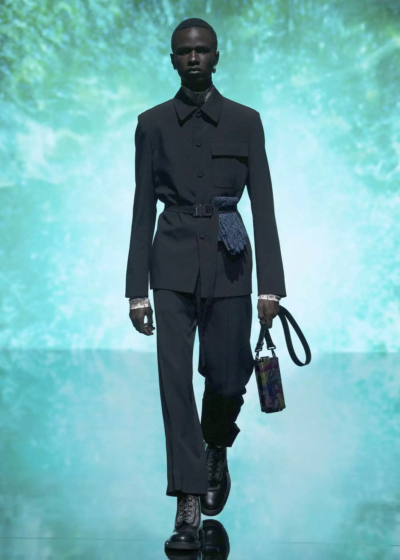 The Dior Men's Fall Runway ອອກມາຈາກໂລກນີ້ແທ້ໆ 5477_32