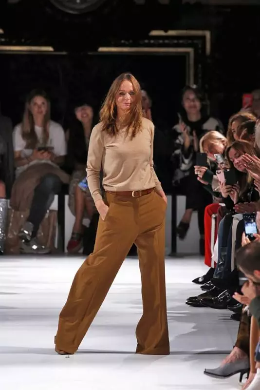 6η Ημέρα της Εβδομάδας Μόδας του Παρισιού: Stella McCartney, Hermès, Alexander McQueen και άλλοι! 54858_139