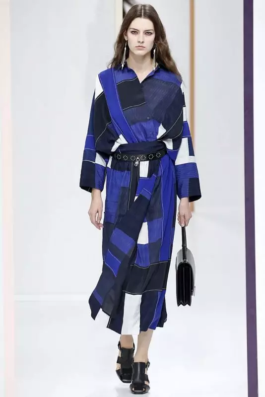 Paris Fashion Week Day 6: Stella McCartney, Hermès, Alexander McQueen, en mear! 54858_174