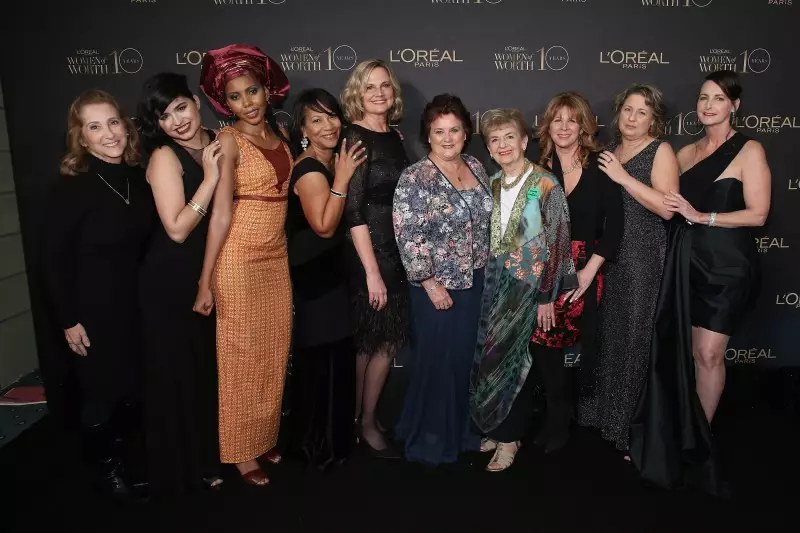 Julianne Moore, Freida Pinto og Andie MacDowell blir med i L'Oréal Paris for Women of Worth 55689_9