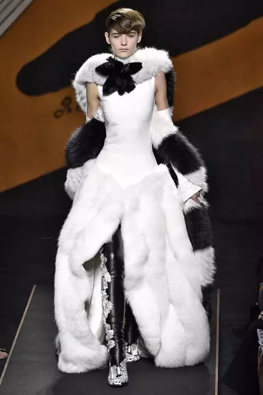 Fendi Couture 2015 оны намар 55891_18
