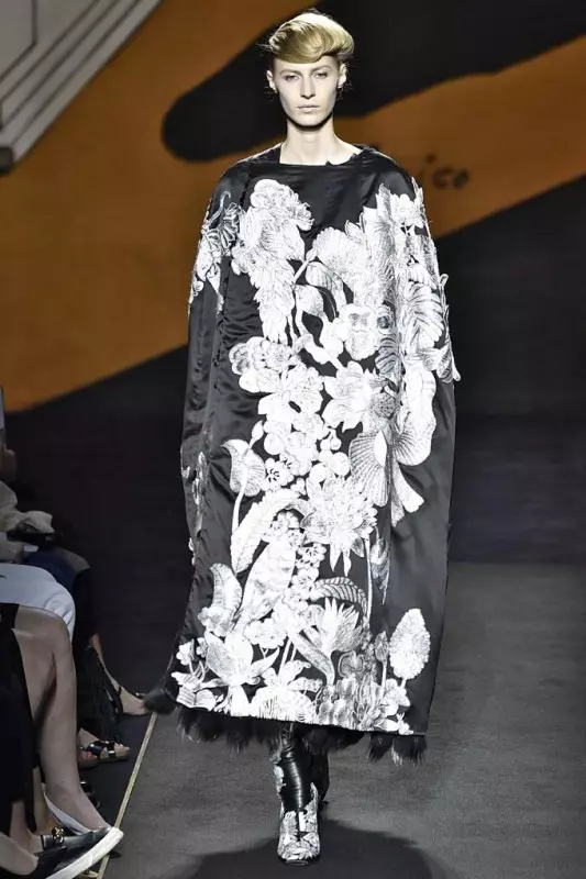 Fendi Couture 2015 оны намар 55891_20