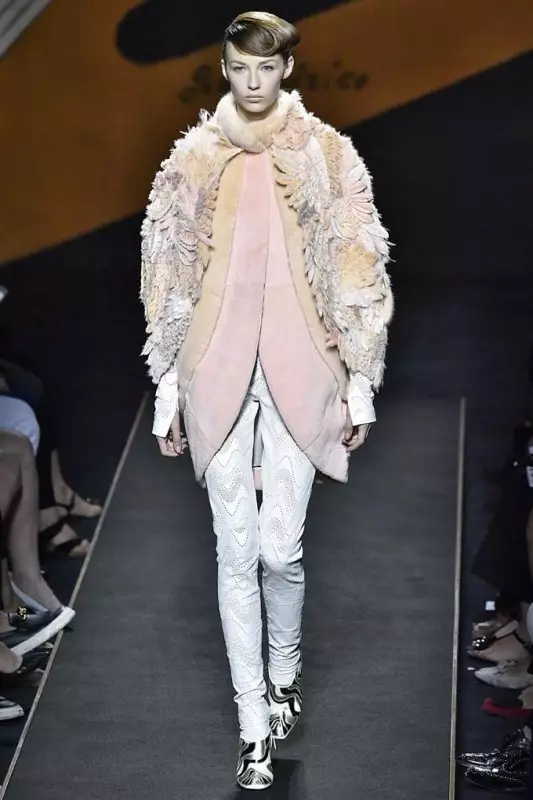 Fendi Couture پاییز 2015 55891_32