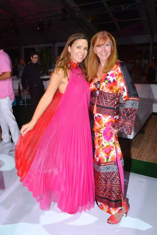 Gwyneth Paltrow bied die vyfde jaarlikse Hamptons Paddle & Party vir Pink aan 56376_5