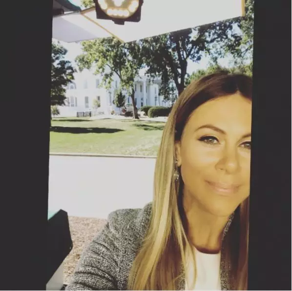 Tapaa Kate Bennett, CNN:n toimittaja, joka kertoo Melania Trumpista ja ensimmäisestä perheestä 56766_6