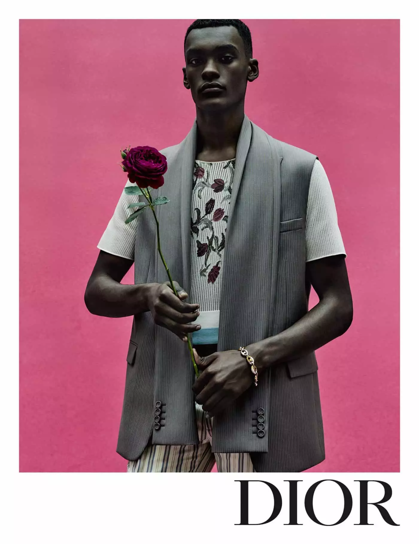 La nueva campaña de moda masculina de Dior es una obra de arte 5735_5