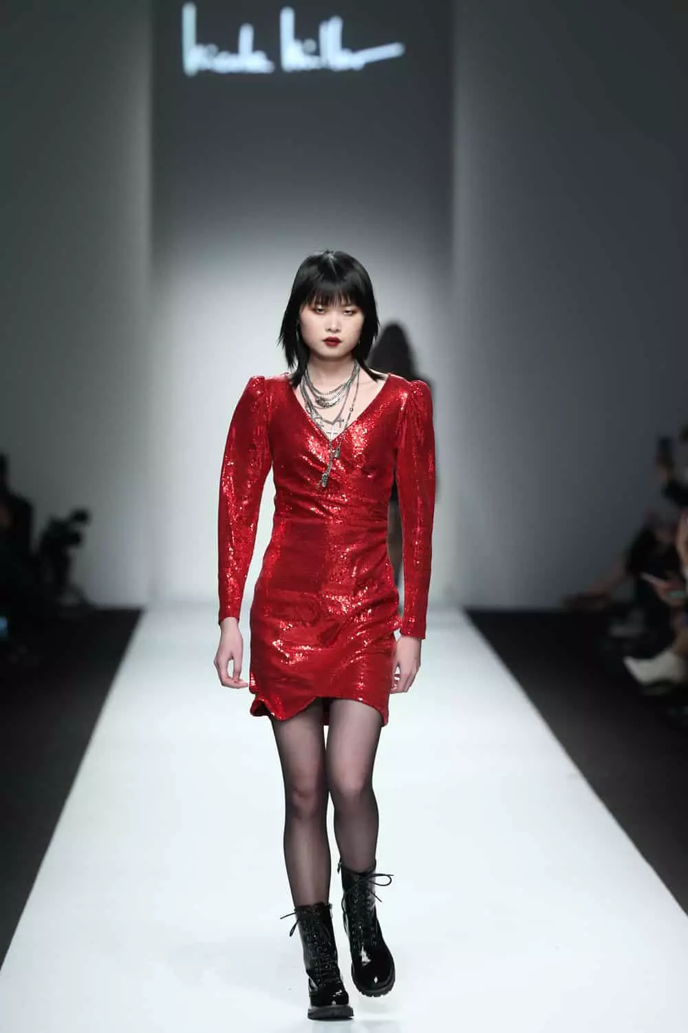Nicole Miller holder et overdådig show på Shanghai Fashion Week 57741_27