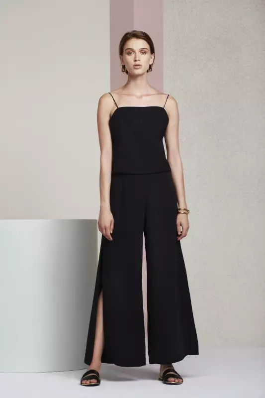 Powrót do czerni: projektantka Catherine Quin o tym, jak ubrać się jak modny pakiet 58155_17