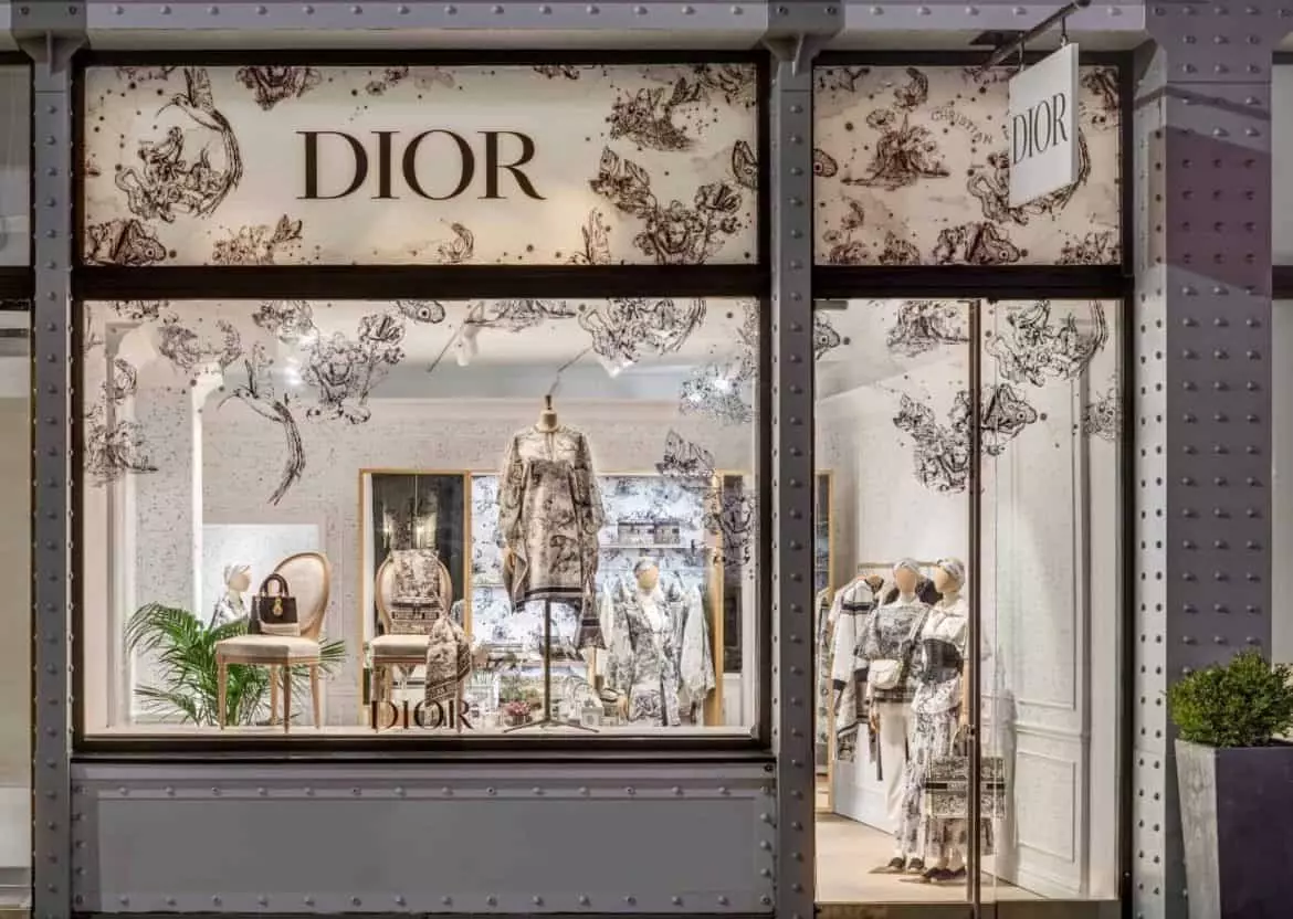 Dior جي نئين سوهو پاپ اپ مان ڇا توقع ڪجي