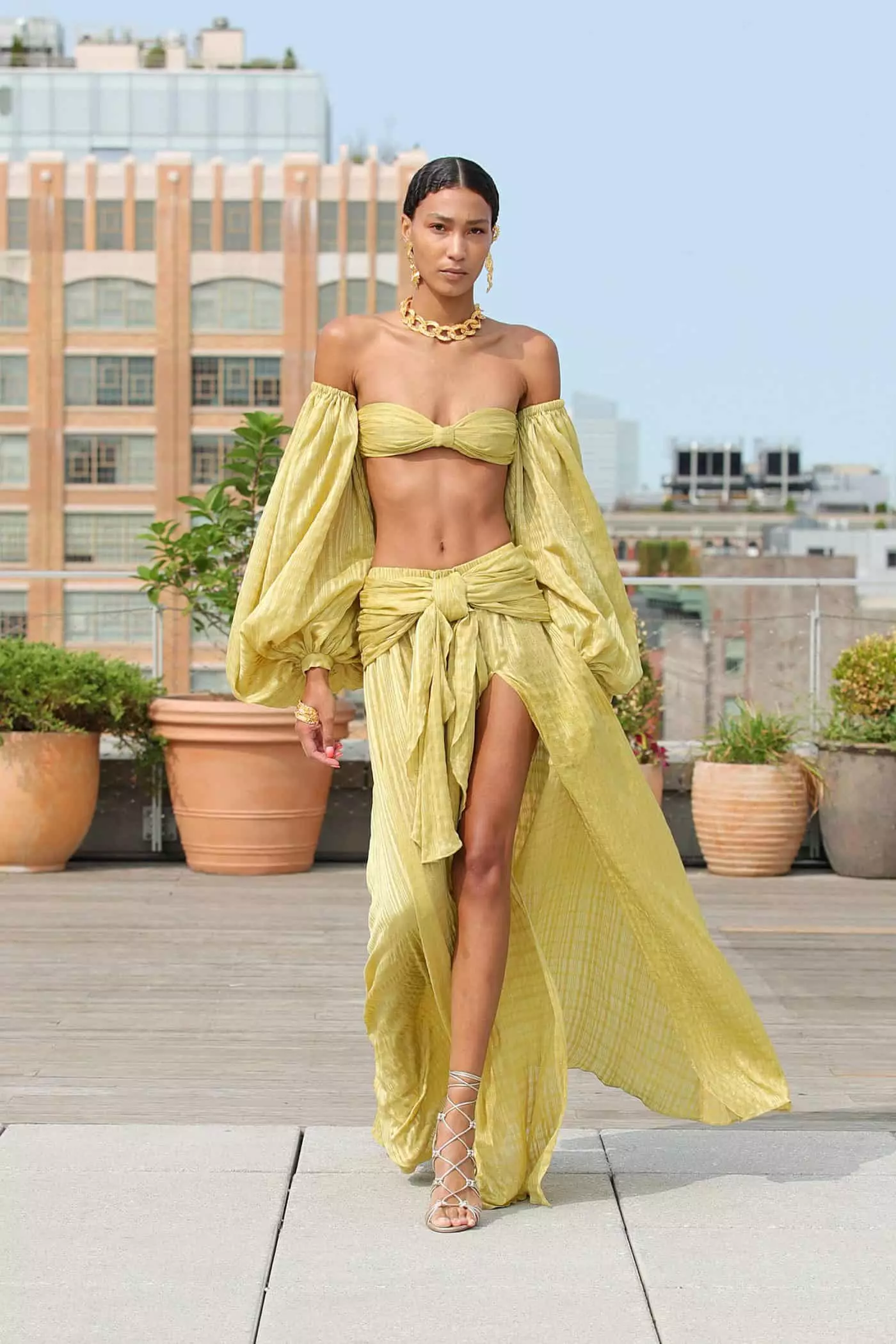 Bronx jeung Banco Brings Aussie Sunshine ka New York Skyline Salila NYFW 5948_2