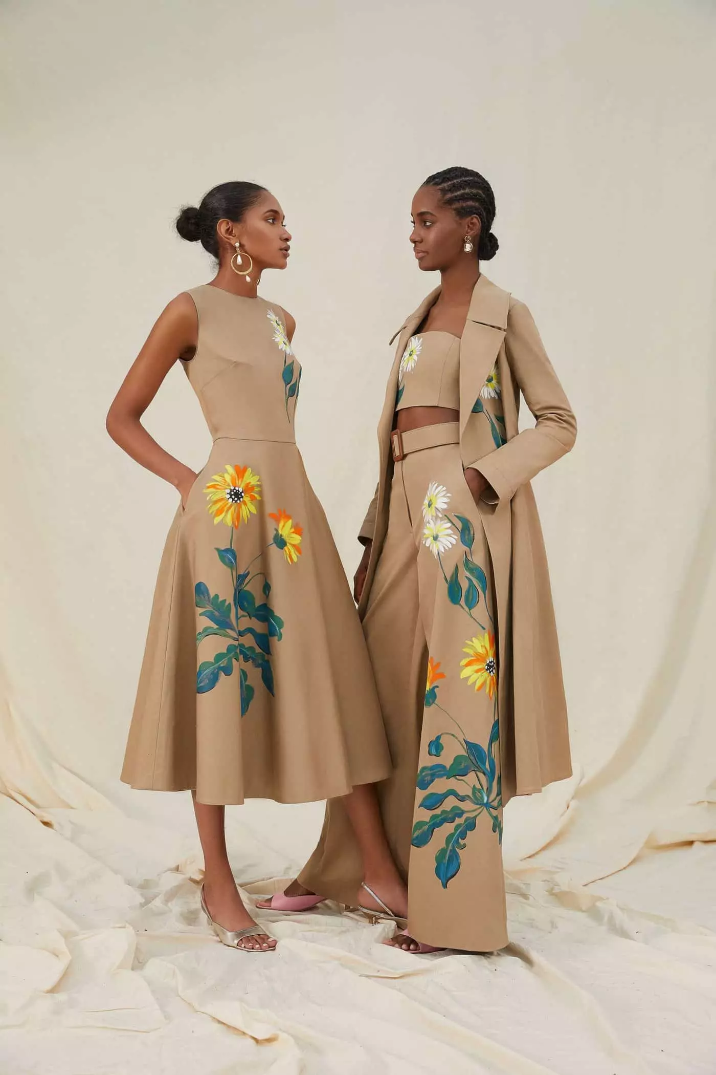 Oscar de la Renta Pre-Spring 2021 تذكير يبعث على الأمل لبداية جديدة 5950_18