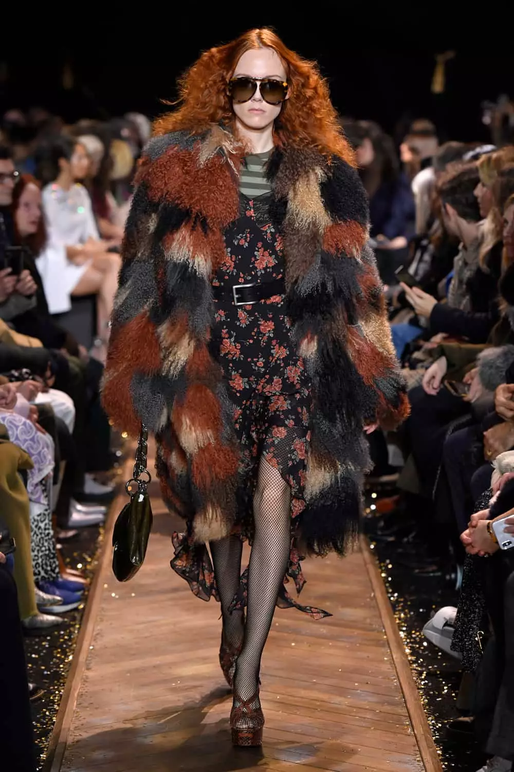 La colección de Michael Kors fue un sueño disco de Nueva York para el otoño de 2019 5989_36