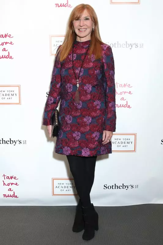 Brooke Shields, Naomi Watts, and more come out for Sotheby’s Take Home a Nude Auction 60091_8