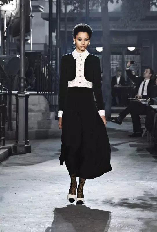 Karl Lagerfeld emmène le défilé Chanel Métiers d'Art à Rome 61365_9