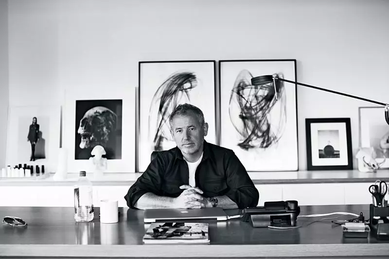 Визионар, креативни директор Фабиен Барон можда је највреднији човек у моди