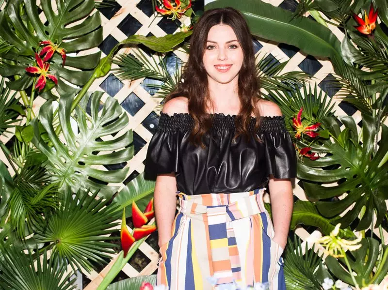 Tanya Taylor Toasts Capsule Collection with a Tropical Soirée 62553_17