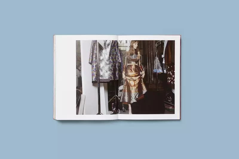 Gucci выпускает книгу ограниченным тиражом с фотографом Ником Ваплингтоном 63778_18