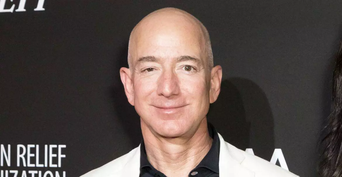 Breaking: Jeff Bezos astub Amazoni tegevjuhi kohalt tagasi 6639_1