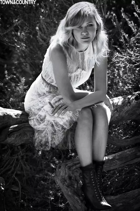 Kirsten Dunst sulla copertina di settembre di Town & Country 66808_2