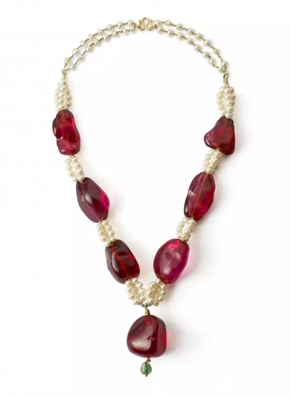100 Bejeweled Treasures udstillet på V&A's Al Thani-udstilling 67729_13